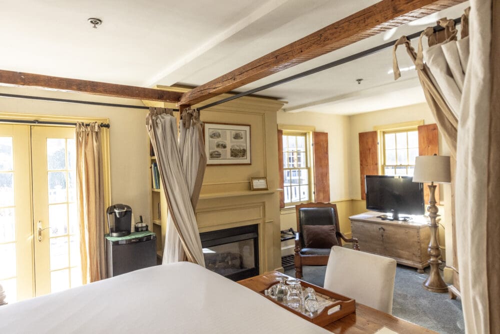 Rooms Gallery - The Red Lion Inn